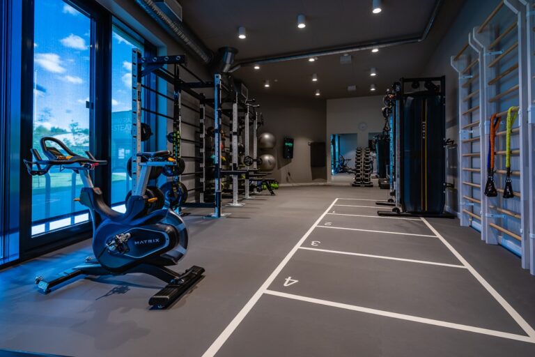 Raja Ujula Teenused - Pärnu Spordikeskus